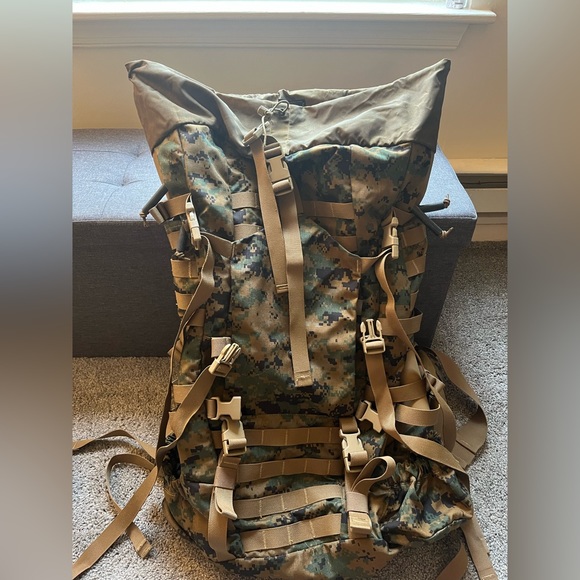Bags | Official Usmc X Arcteryx Apb3 Marine Issue Rucksack Backpack W ...